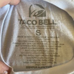 Ripple Junction | Shirts | Ripple Junction Taco Bell Graphic Tee S ...